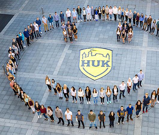 Media: Pressefotos & Logos | HUK-COBURG