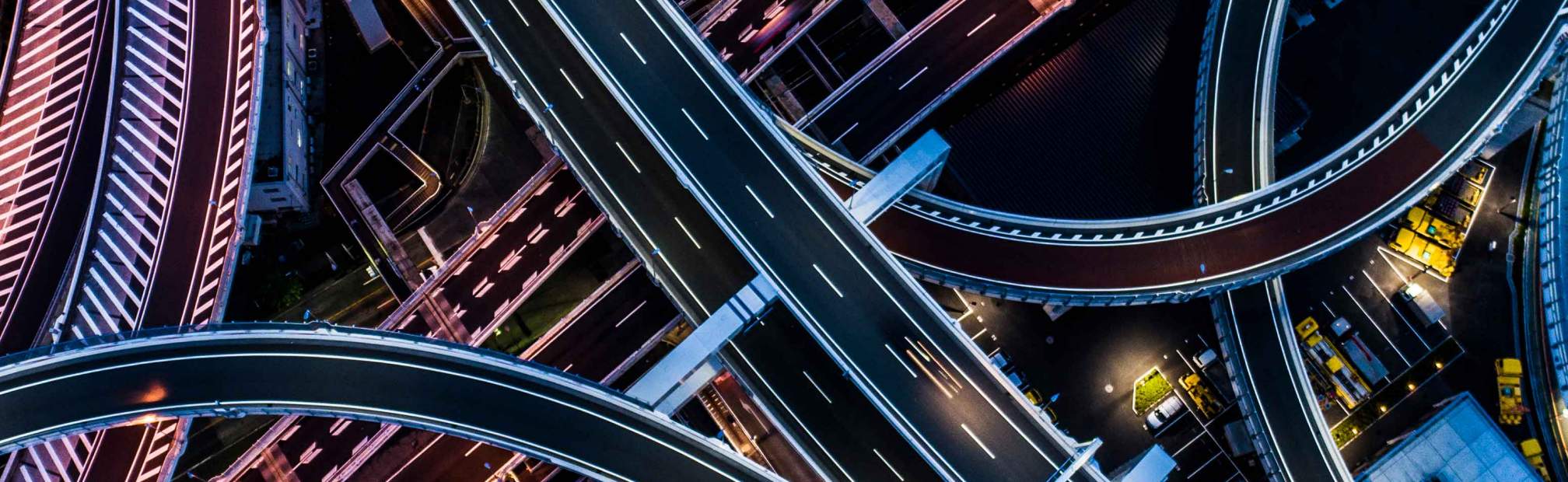 Autobahn: Richtig auffahren & einfädeln | HUK-COBURG