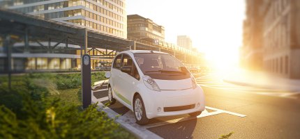 Elektroauto: Leasing, Kaufen oder Auto-Abo?